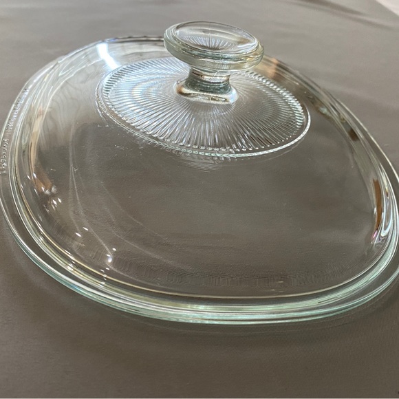 Pyrex | Kitchen | Vintage Pyrex F2c Oval Lid Clear Glass Starburst ...